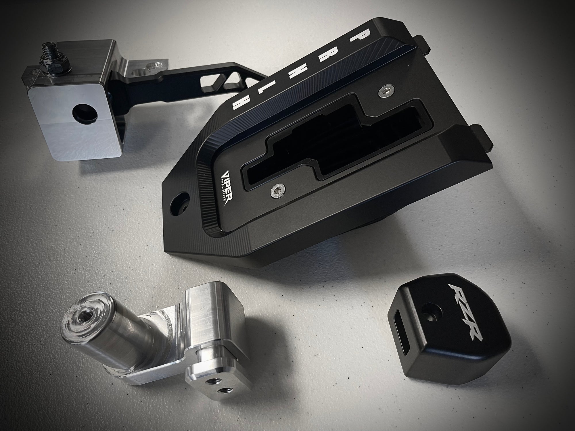 RZR Pro-R Gated Shift System – Viper Machine